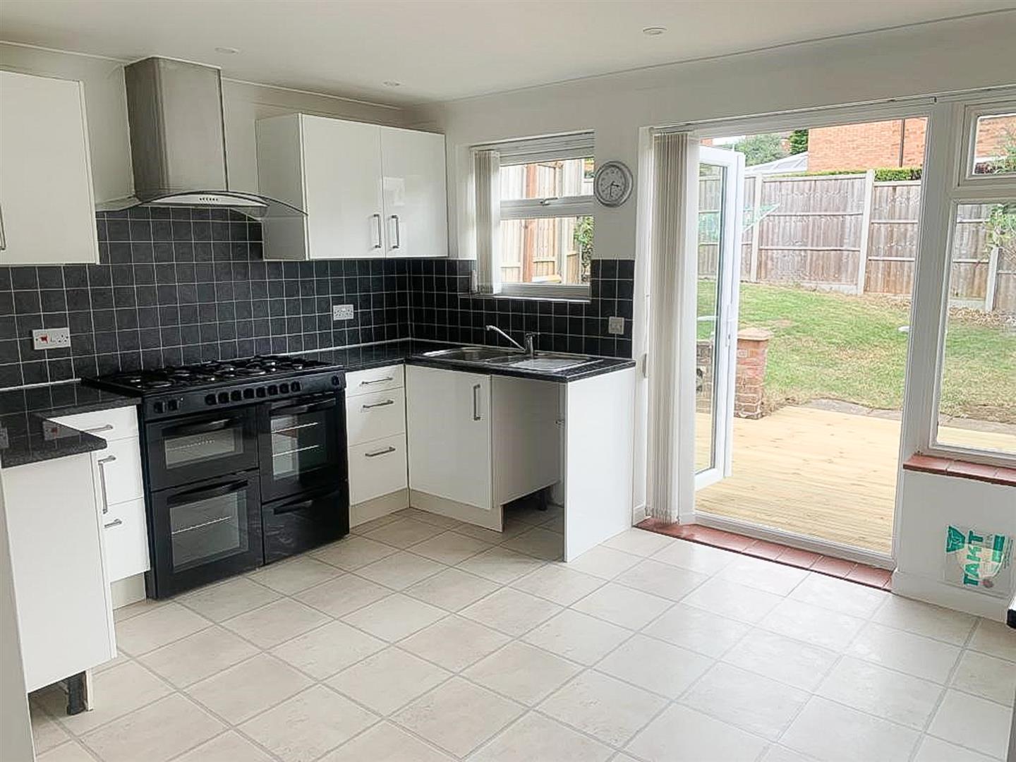 Bideford Green, Linslade - Watsons Letting Agents